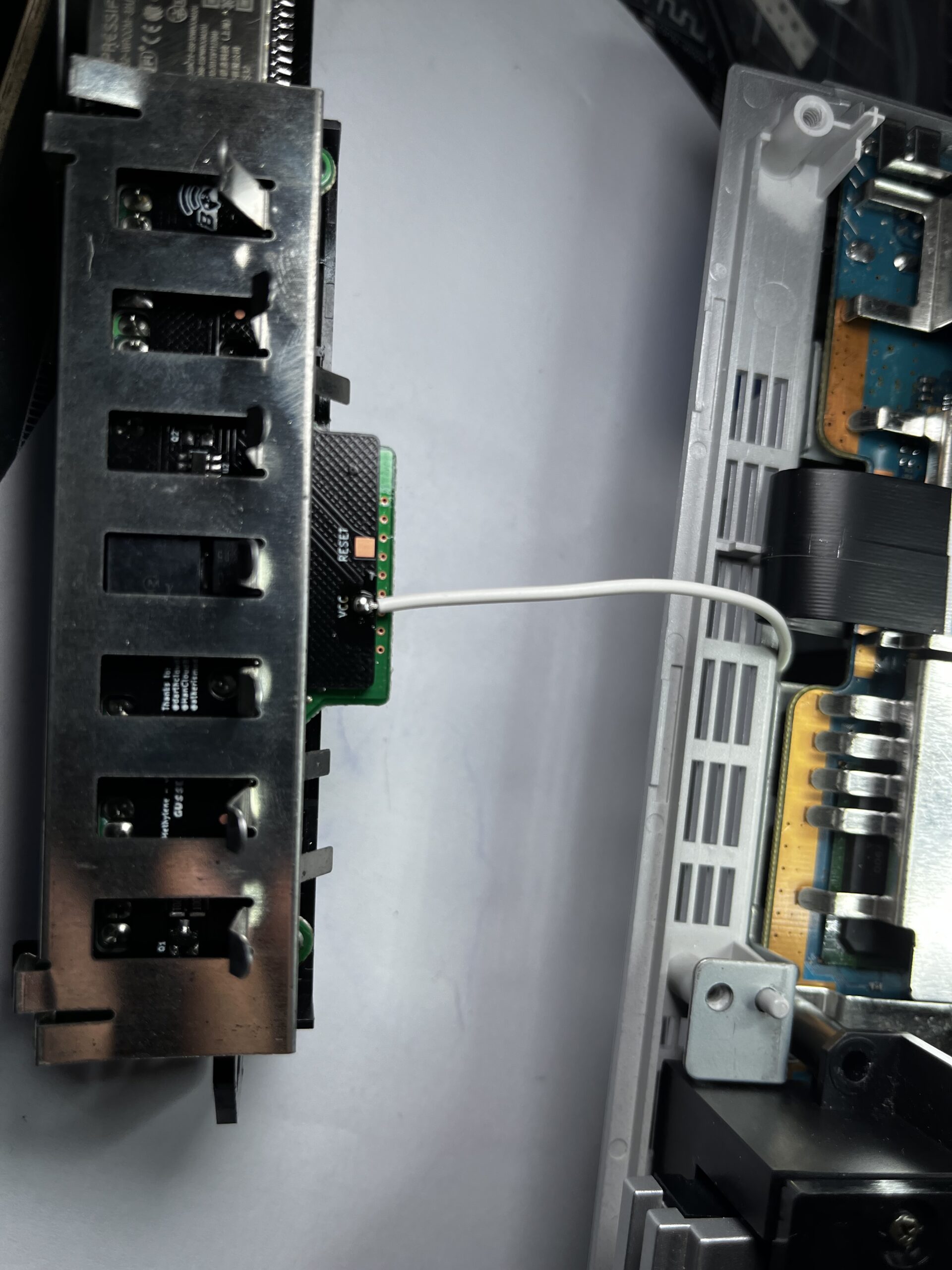 PS2 FAT Methylene hardware installation and usage - Gusse console